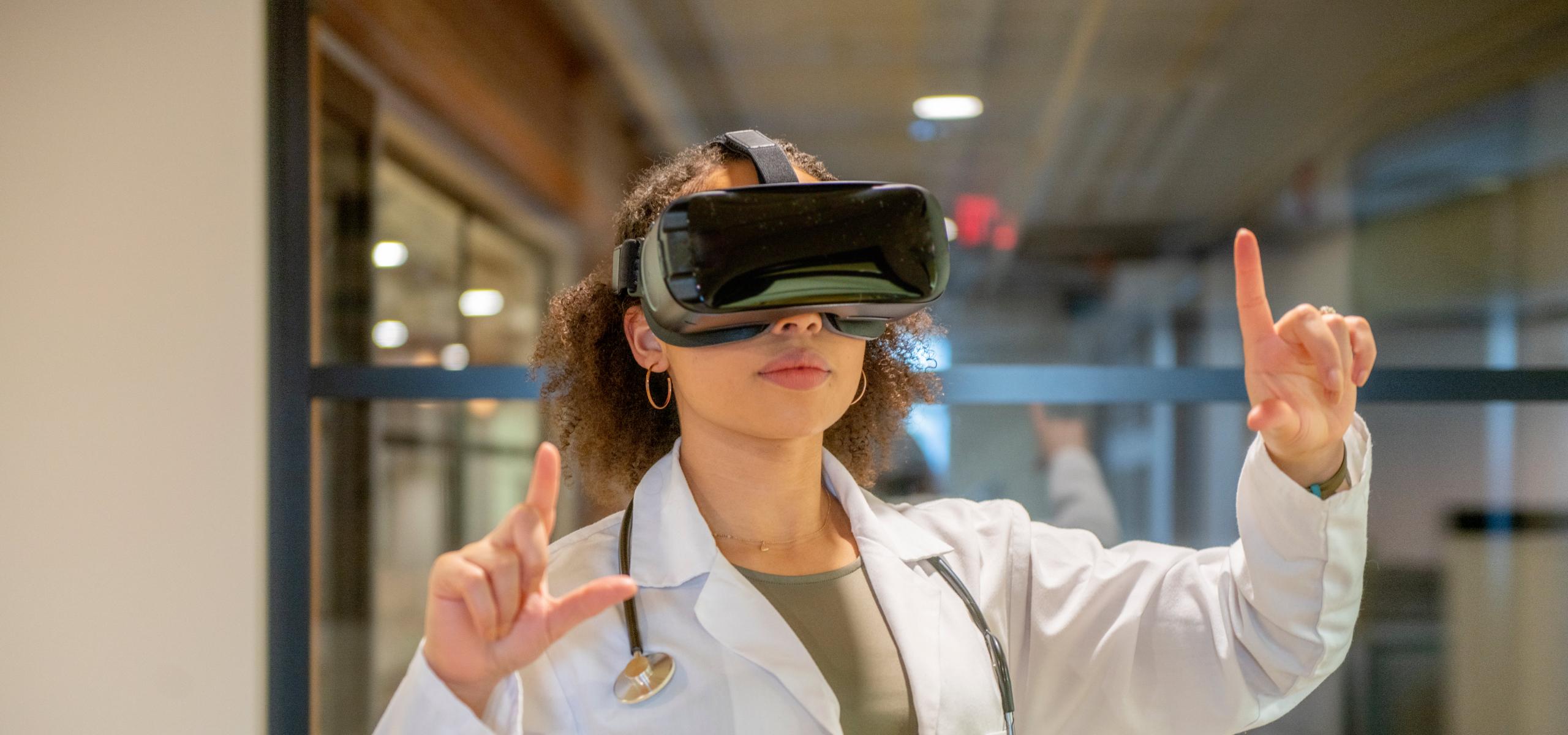 Smart Hospitals: Technology Overview, Benefits and Trends