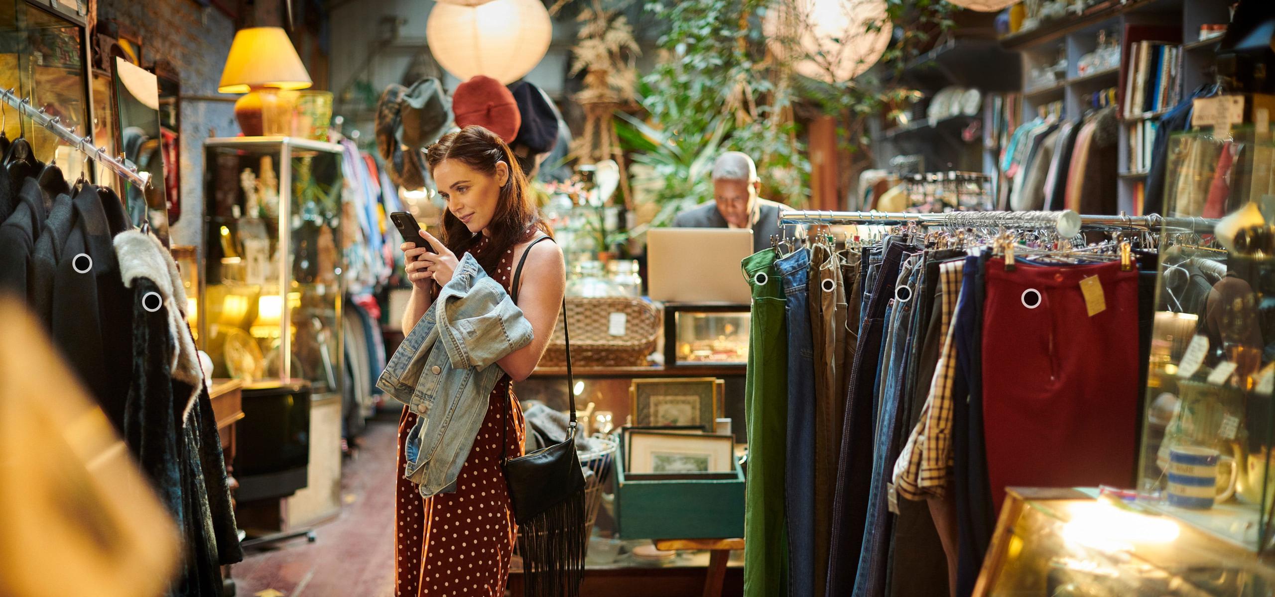 Virtual Stores: Types, Features, Payoffs & Limitations