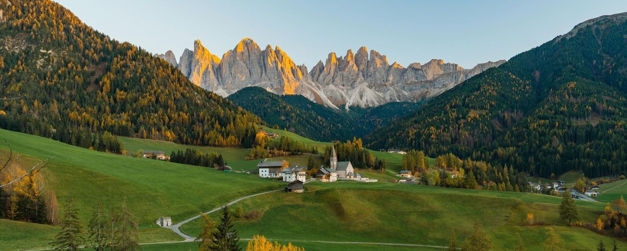 Salesforce for Insurance: Tools, Features and Benefits