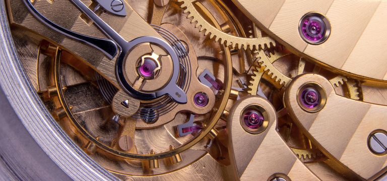 Supervised vs Unsupervised Machine Learning: Essentials & Guidelines