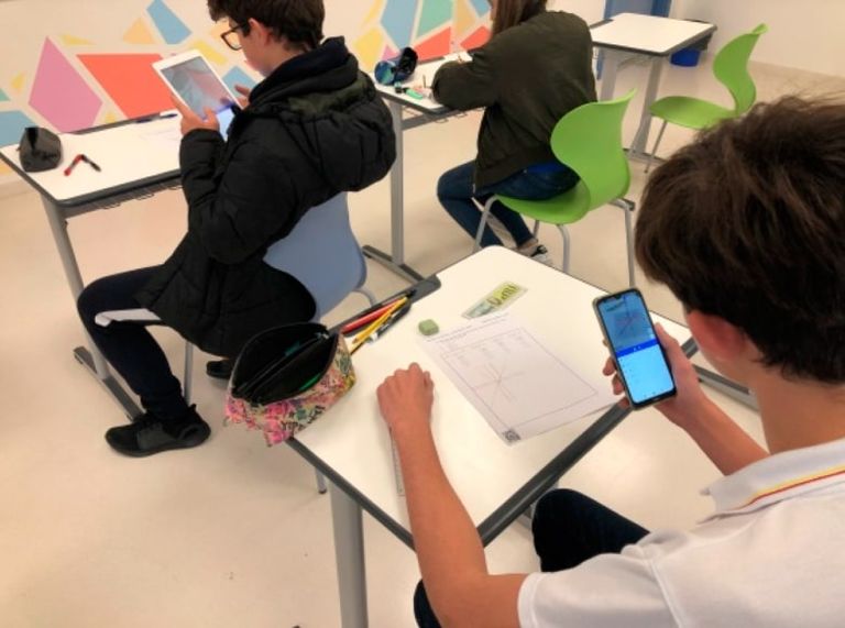 AR in education: Applications, Benefits, & Adoption Barriers