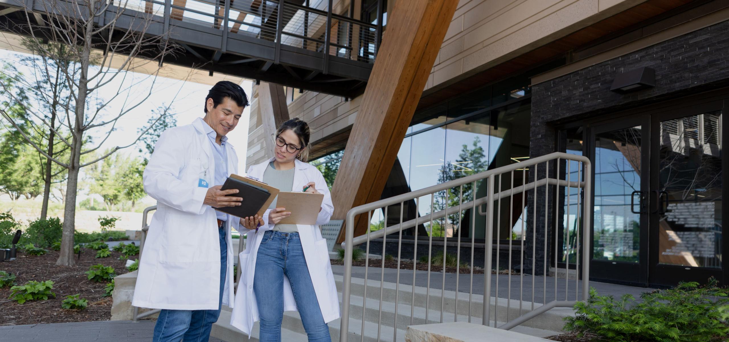 Custom EHR: Benefits, Features, and a Development Guide