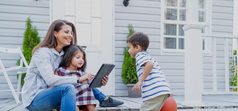 ML in Education: 10 Use Cases, Technologies & Benefits