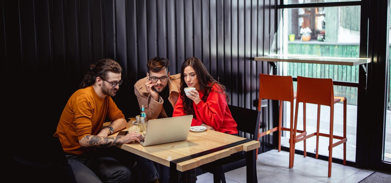 Customer Portals: Services, Key Features, & Development Guide