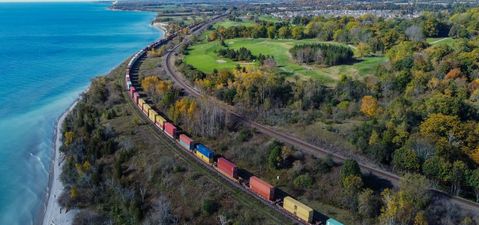 Machine Learning in Logistics: Top Use Cases & Implementation